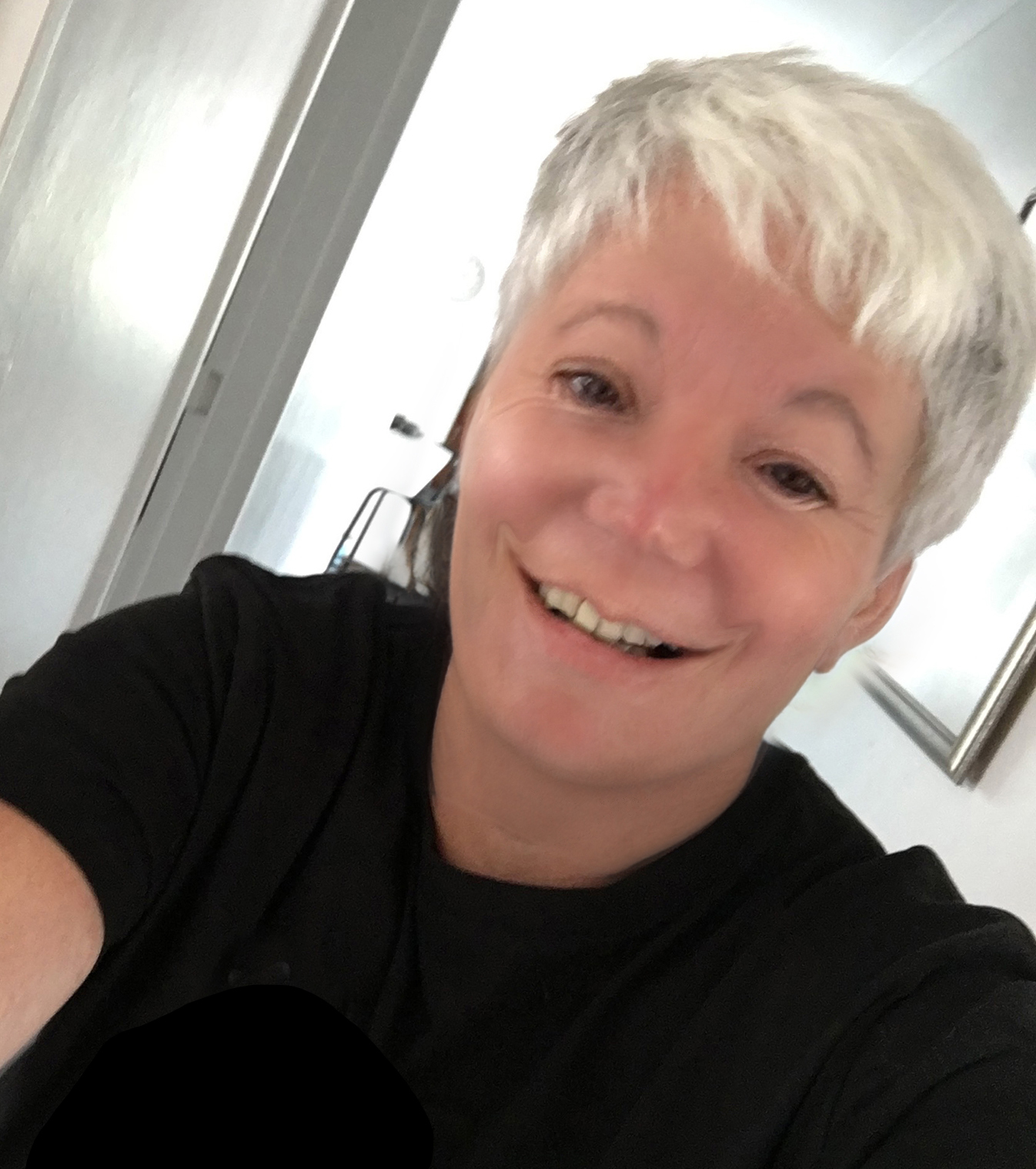 Elsa Hoffmann's Instagram, Twitter & Facebook on IDCrawl